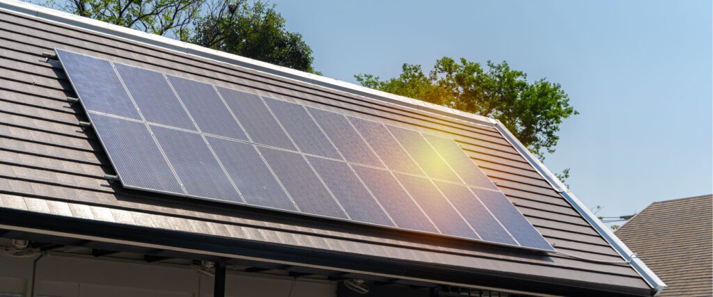 Kræver solceller tilladelse? » 5 ting du bør overveje